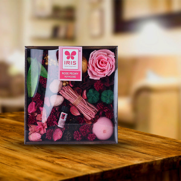 IRIS Home Fragrances | Candles and Reed Diffusers